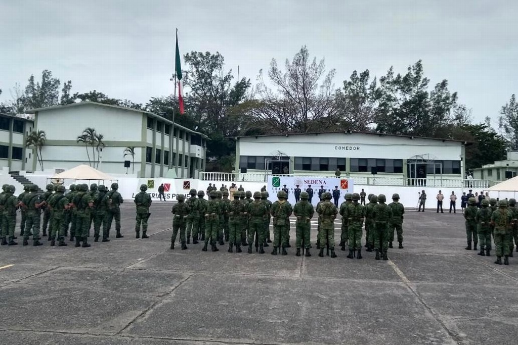 Entregan condecoraciones y ascensos en la Sexta Región Militar (+Vídeo ...